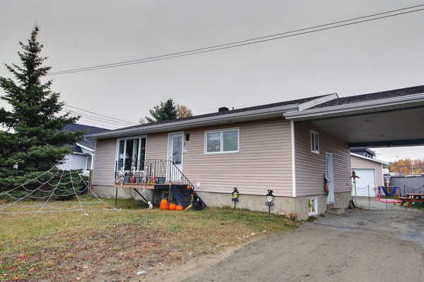 Dom na sprzedaż, 100 m², 3 pokoje | Gratka.pl