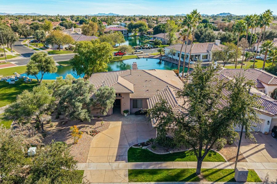 Dom na sprzedaż, 272 m², 3 pokoje | Gratka.pl