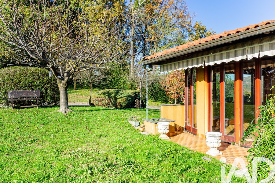 Dom na sprzedaż, 180 m², 8 pokoi | Gratka.pl