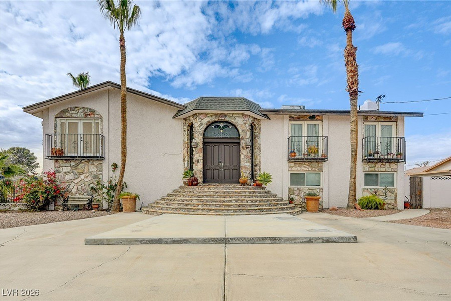 Dom na sprzedaż, 418 m², 10 pokoi | Gratka.pl