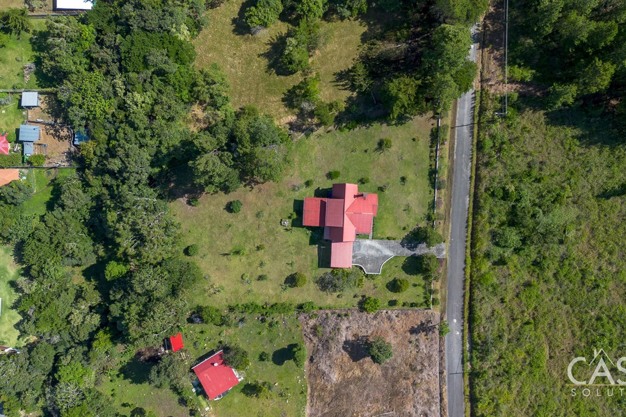 Dom na sprzedaż, 200 m², 3 pokoje | Gratka.pl