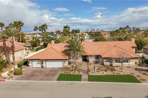 Dom na sprzedaż, 391 m², 10 pokoi | Gratka.pl