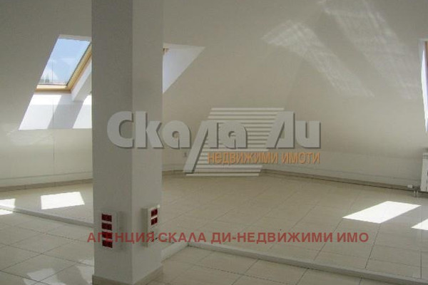 Lokale użytkowe na wynajem, 99 m² | Gratka.pl